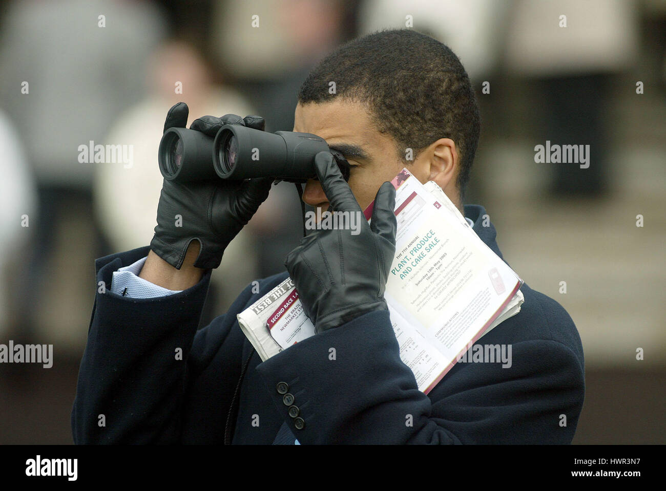 RACING SPECTATOR NEWMARKET RACECOURSE NEWMARKET RACECOURSE ENGLAND 03 ...