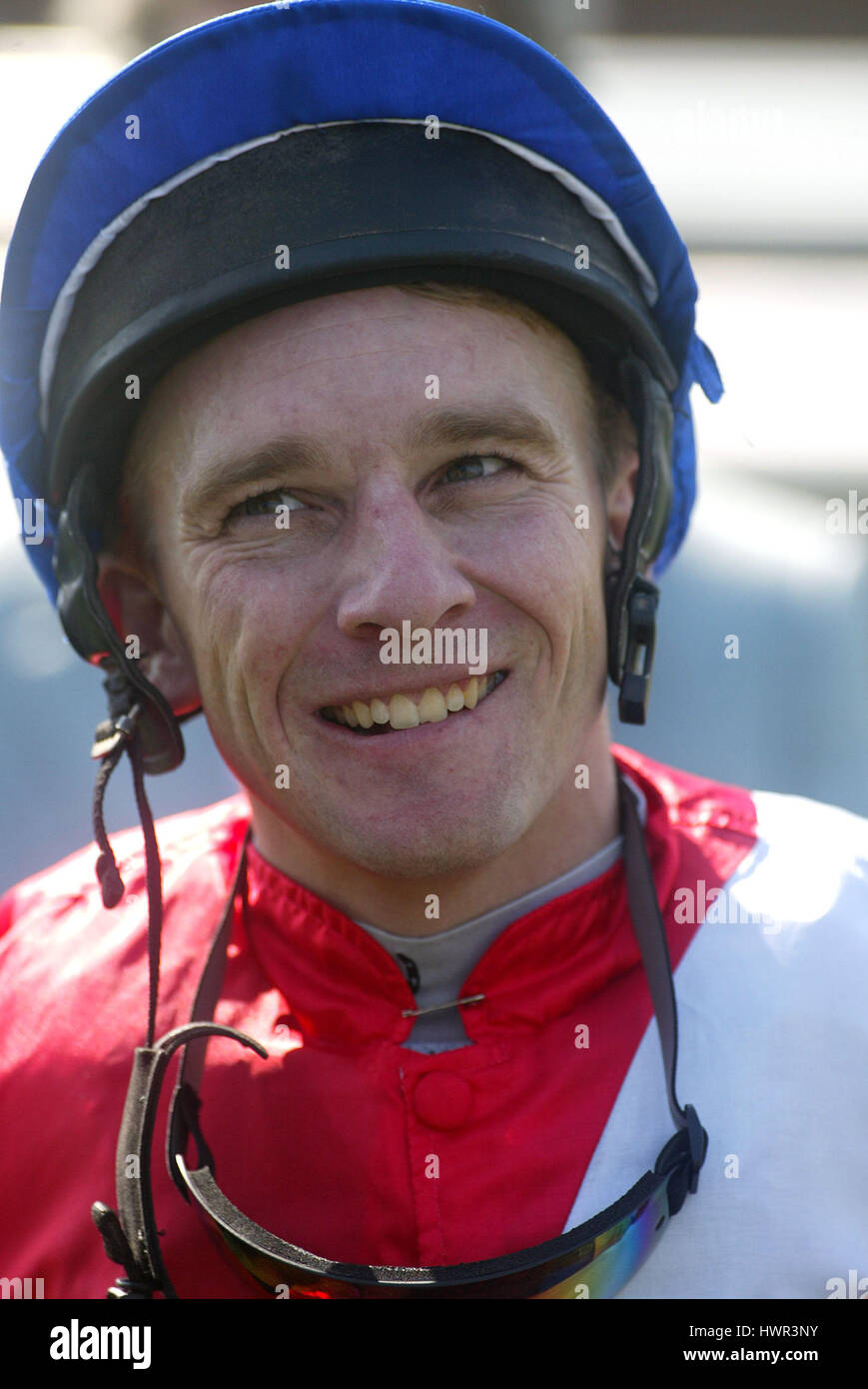 17 april 2003 hi-res stock photography and images - Alamy