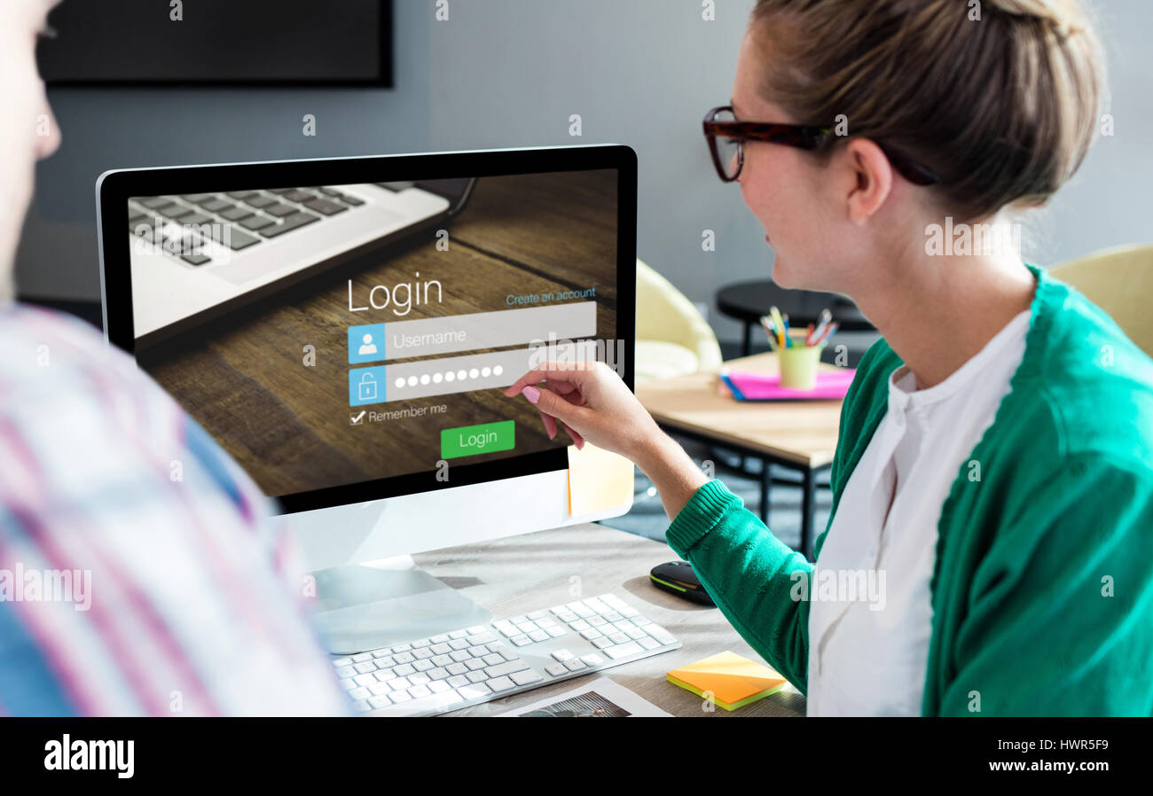 Black man sitting on log hi-res stock photography and images - Alamy