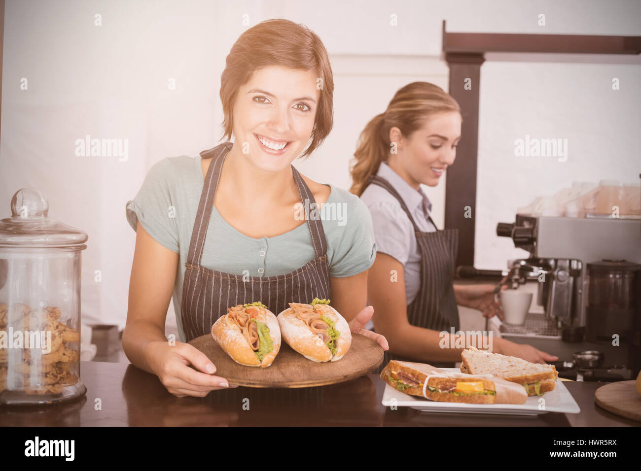 Waitress waitresses workers hi-res stock photography and images - Alamy