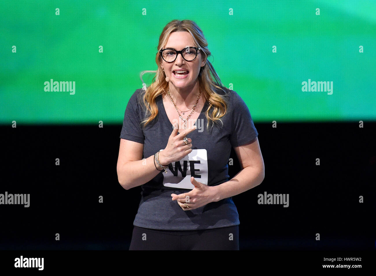 Kate winslet and their children hi-res stock photography and images - Alamy