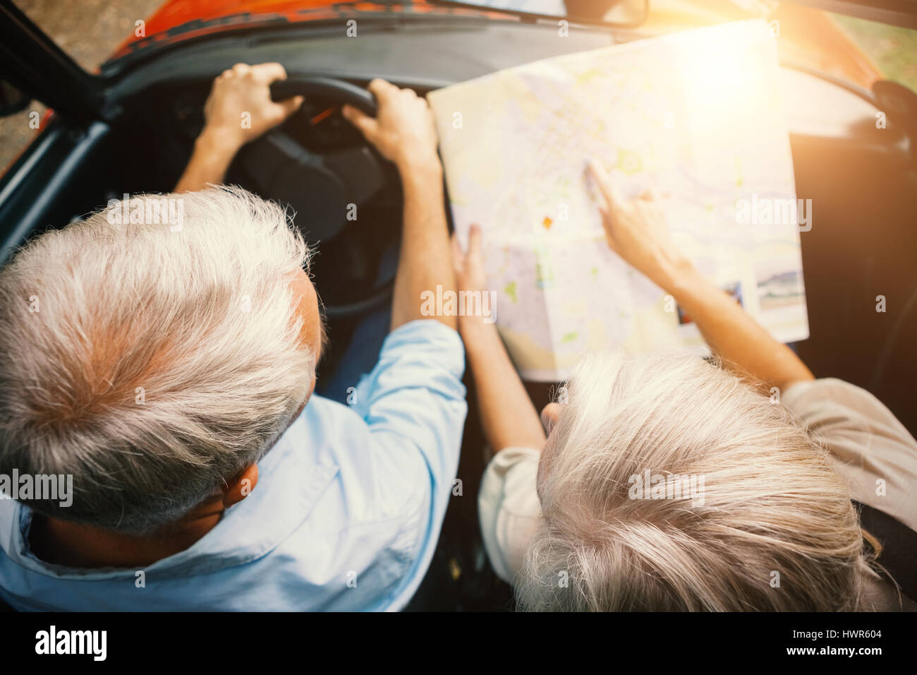 Woman map road signs hi-res stock photography and images - Alamy