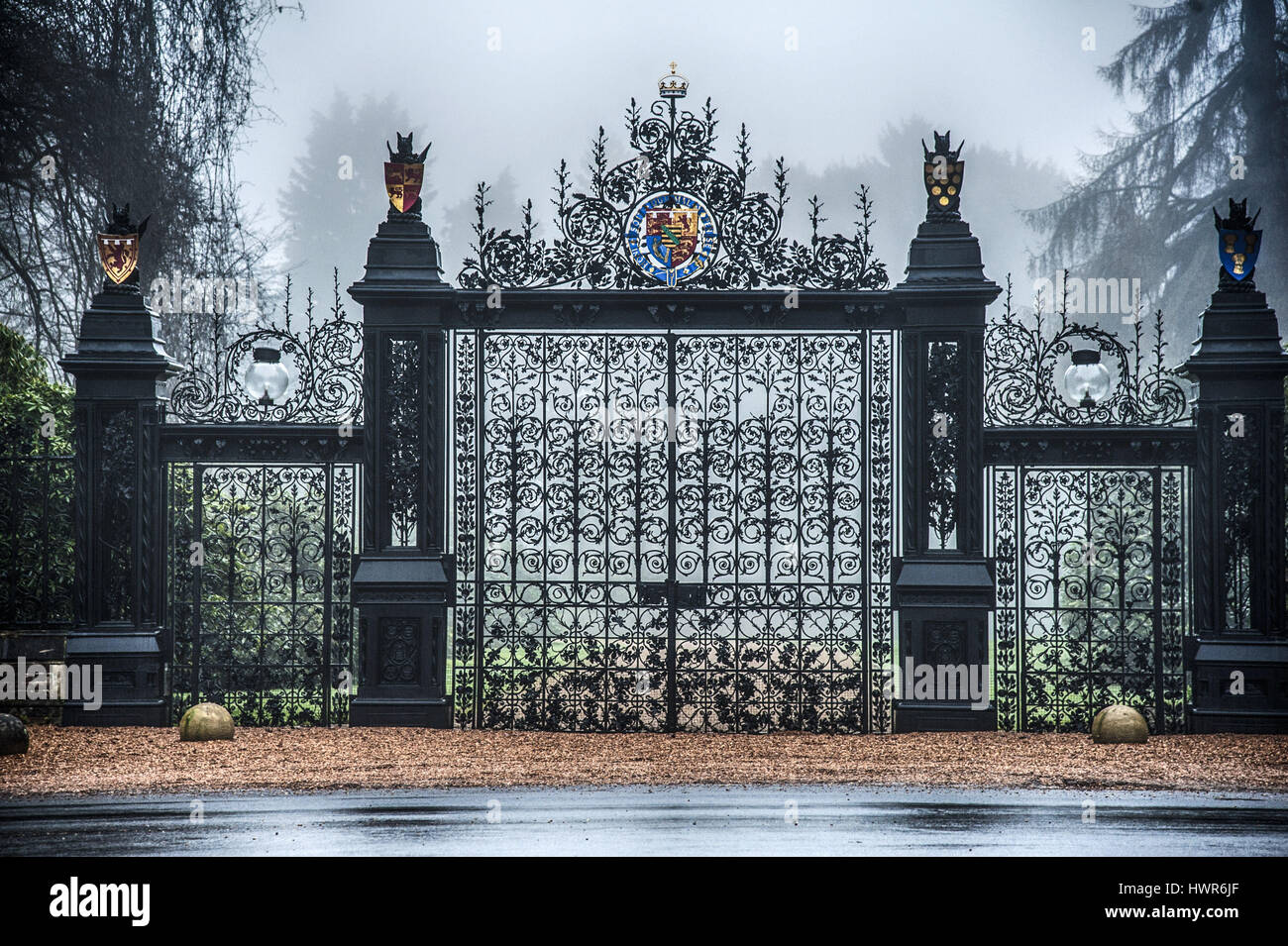 Norwich gates hi-res stock photography and images - Alamy