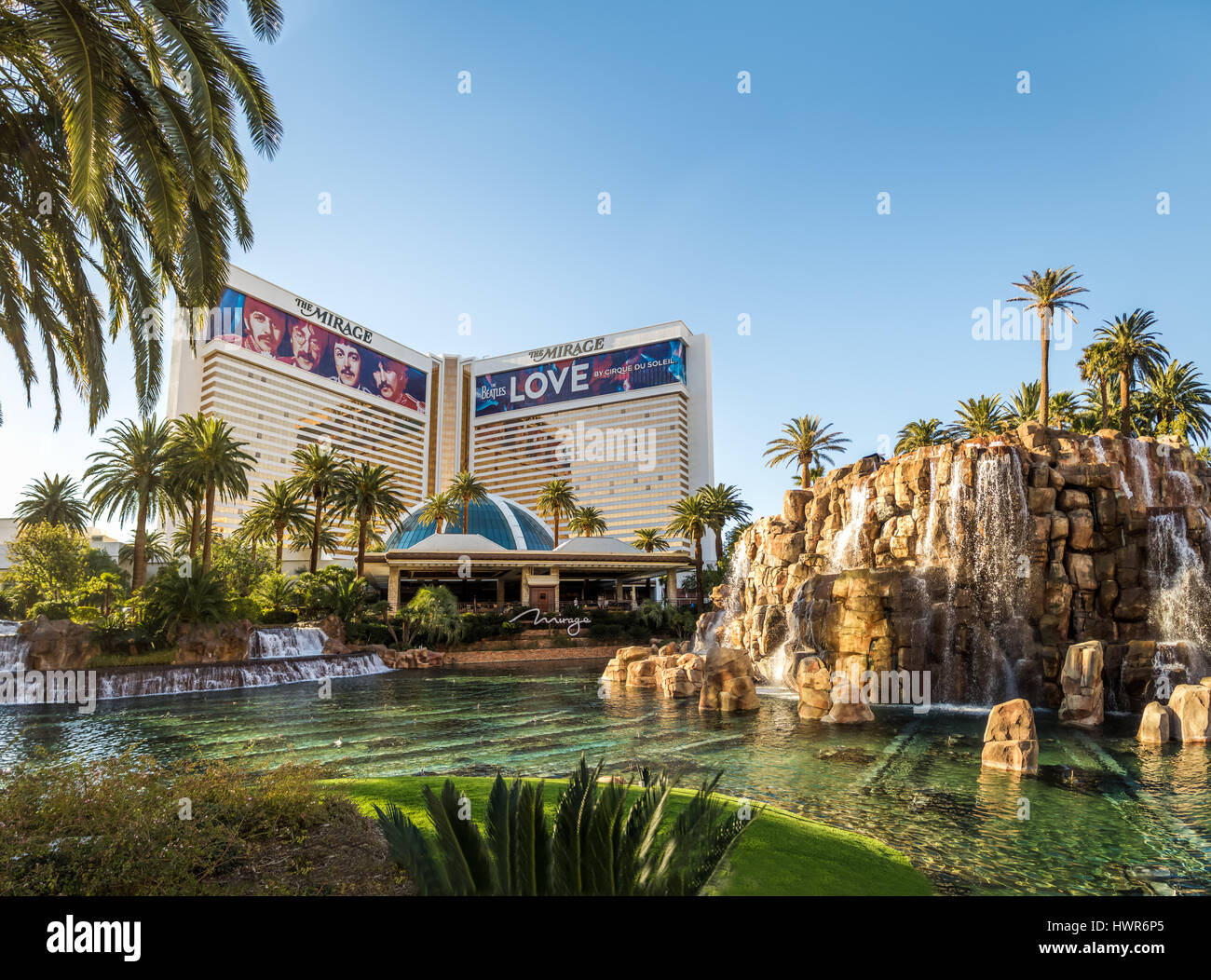 Mirage Hotel Casino - Las Vegas, Nevada, USA Stock Photo - Alamy