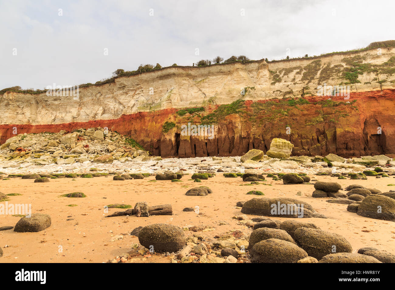 Hunstanton cliffs carstone hi-res stock photography and images - Alamy