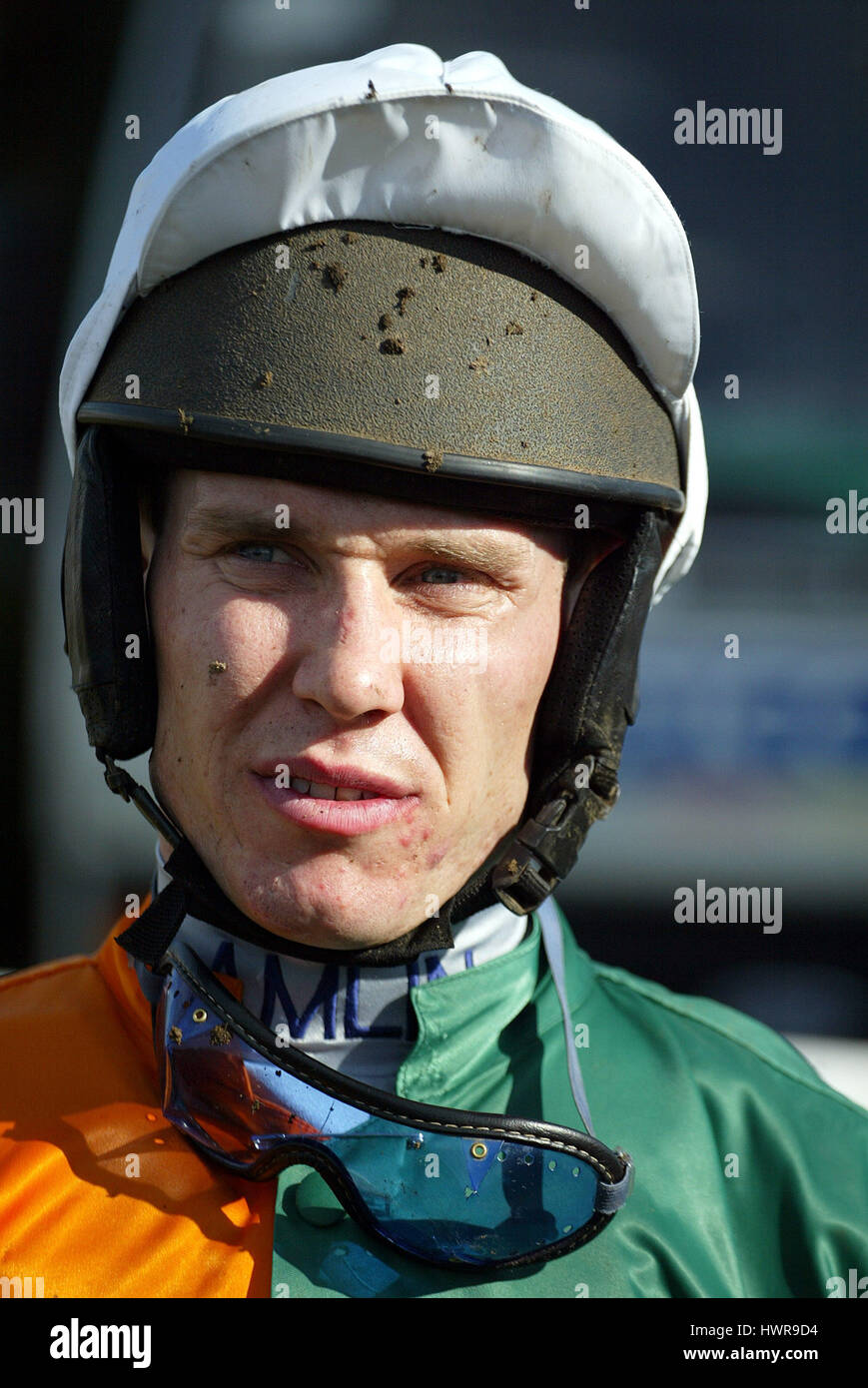 Richard johnson jockey cheltenham racecourse hi-res stock photography ...