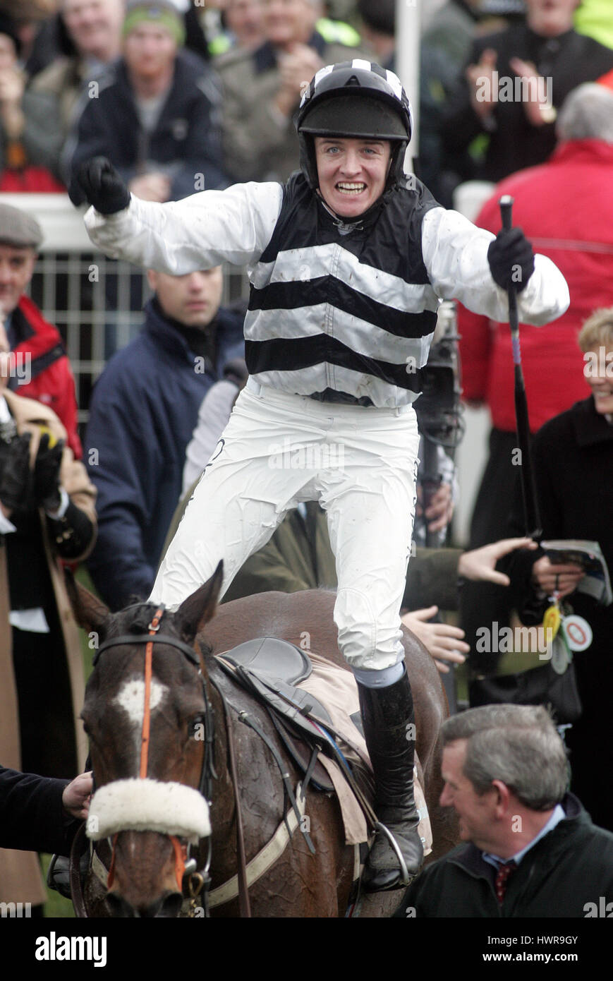 BARRY GERAGHTY & MOSCOW FLYER QUEEN MOTHER CHAMPION CHASE CHELTENHAM ...