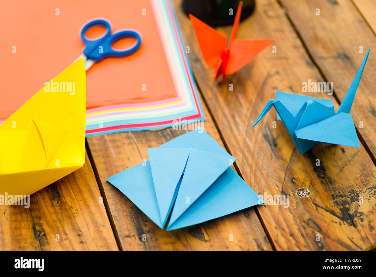 Origami paper folding style hi-res stock photography and images - Alamy