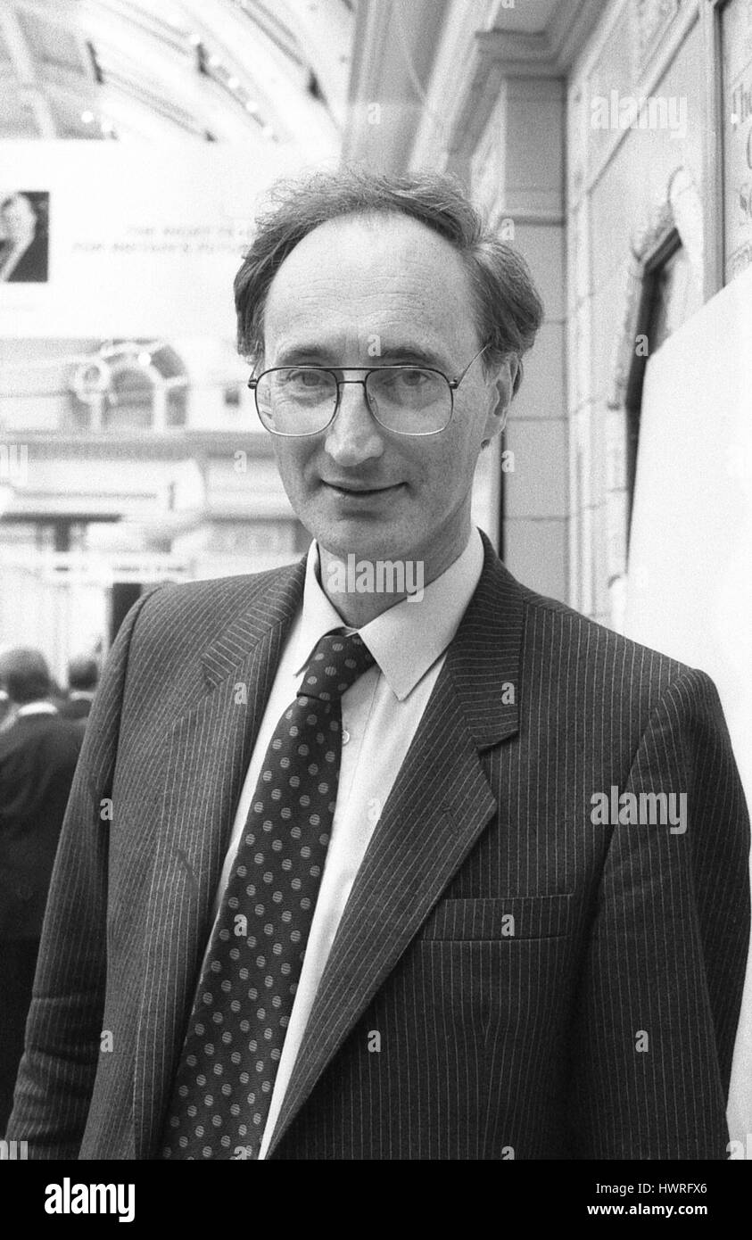 Mp for ealing hi-res stock photography and images - Alamy