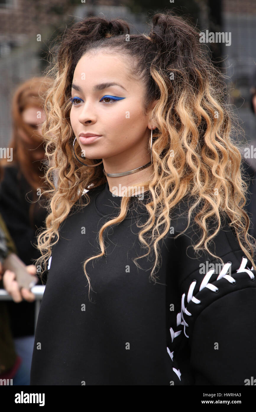 Ella Eyre Hair