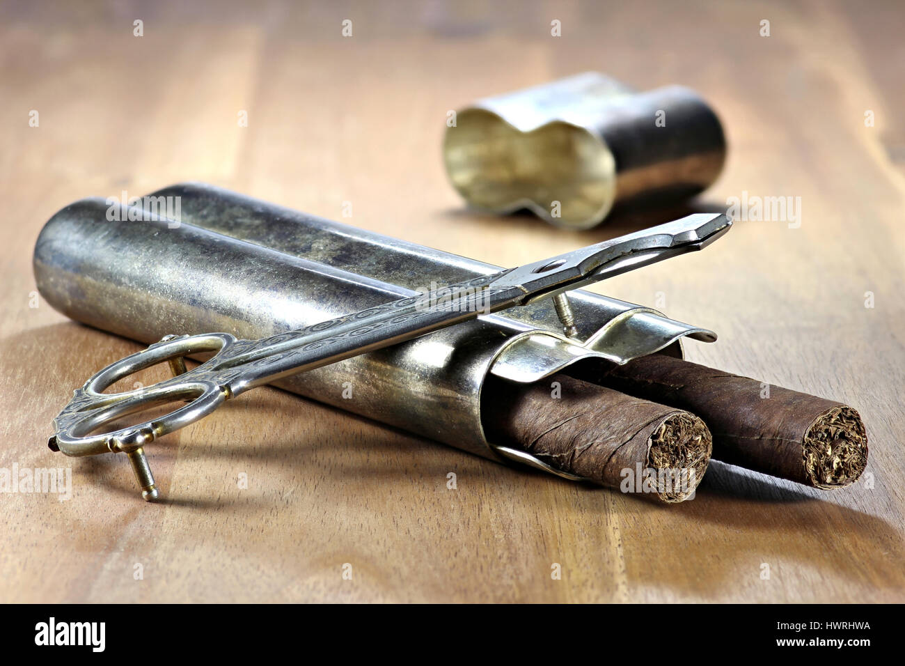 Unlit cigar hi-res stock photography and images - Alamy