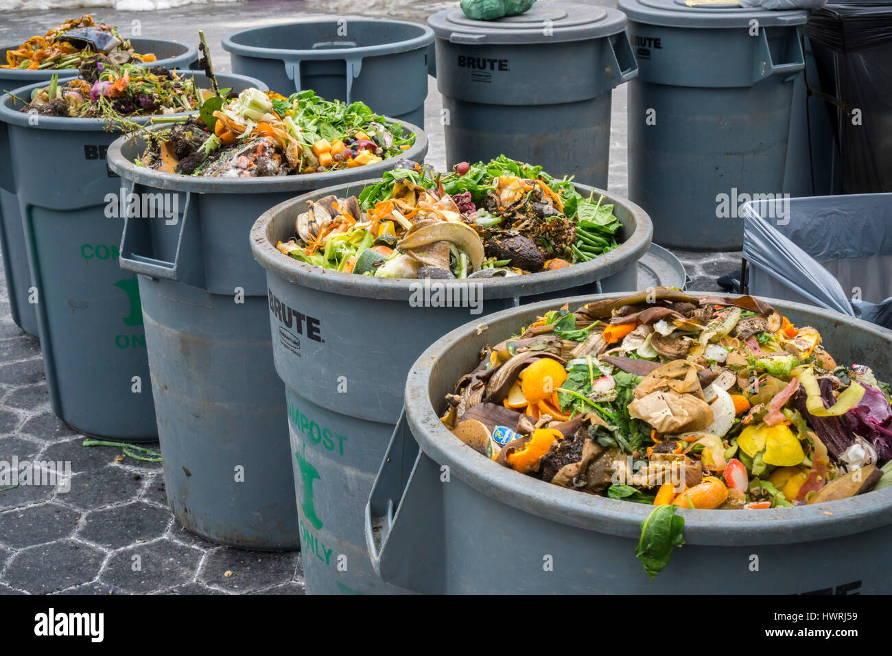 Compost containers hi-res stock photography and images - Alamy