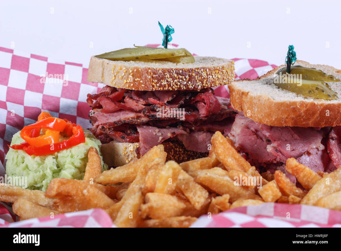 Smoked meat sandwich hi-res stock photography and images - Alamy