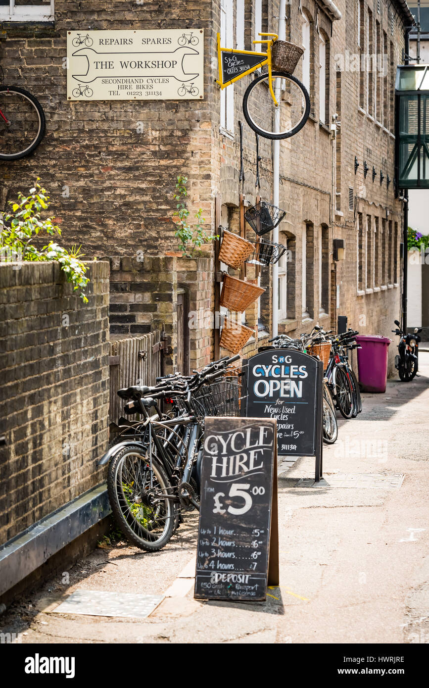 bicycles shop with bicycles and sign board Stock Photo - Alamy