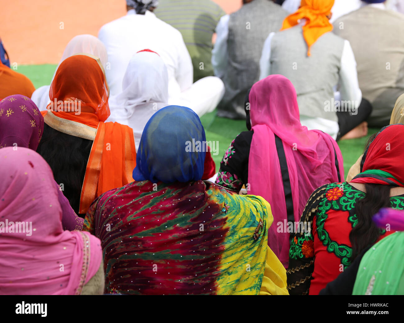 people Sikh with headscarf during the event in the city Stock Photo - Alamy