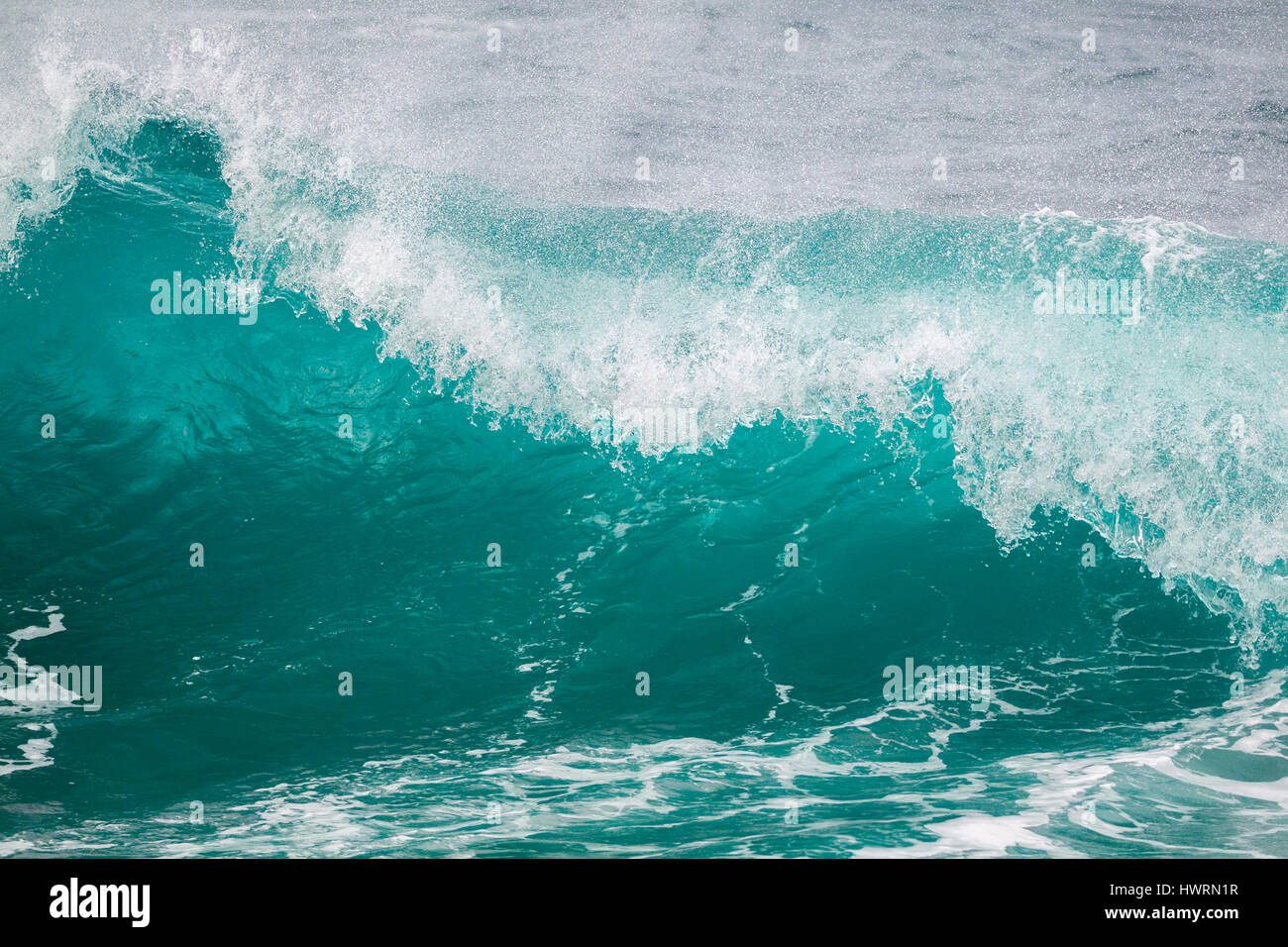 Turquoise water splash hi-res stock photography and images - Alamy
