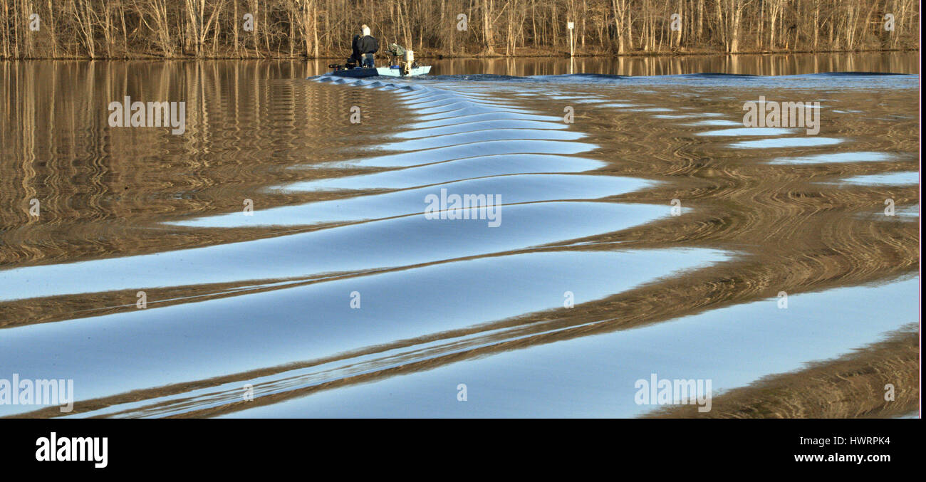 fall colors, outdoor, morning on the lake Stock Photo - Alamy