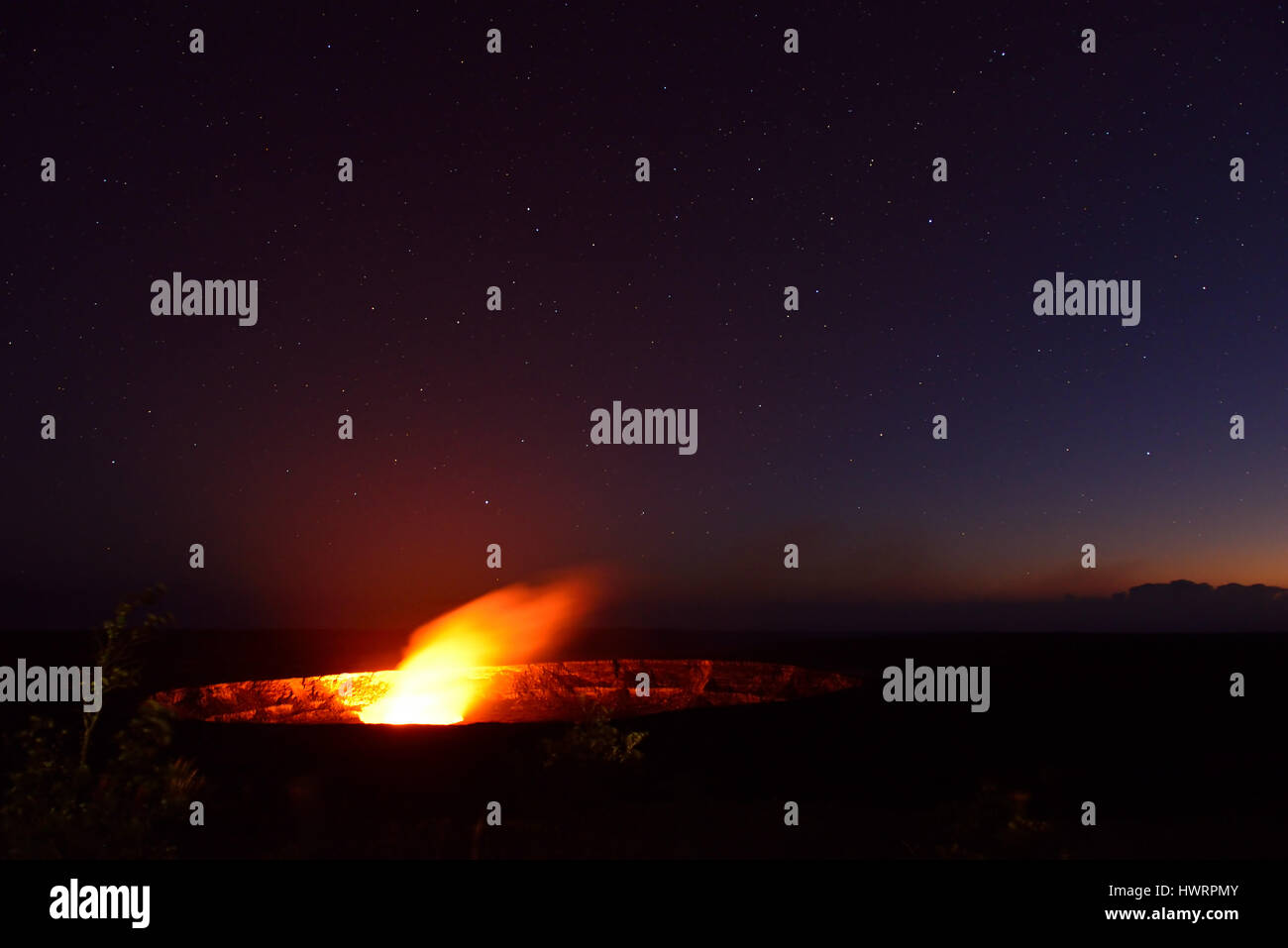 Erupting volcano in Hawaii Volcanoes National Park, Big Island, Hawaii ...
