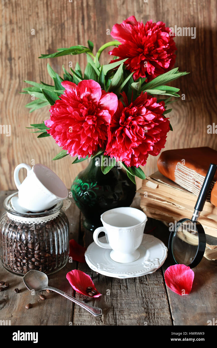 coffee cup old book flower Stock Photo - Alamy