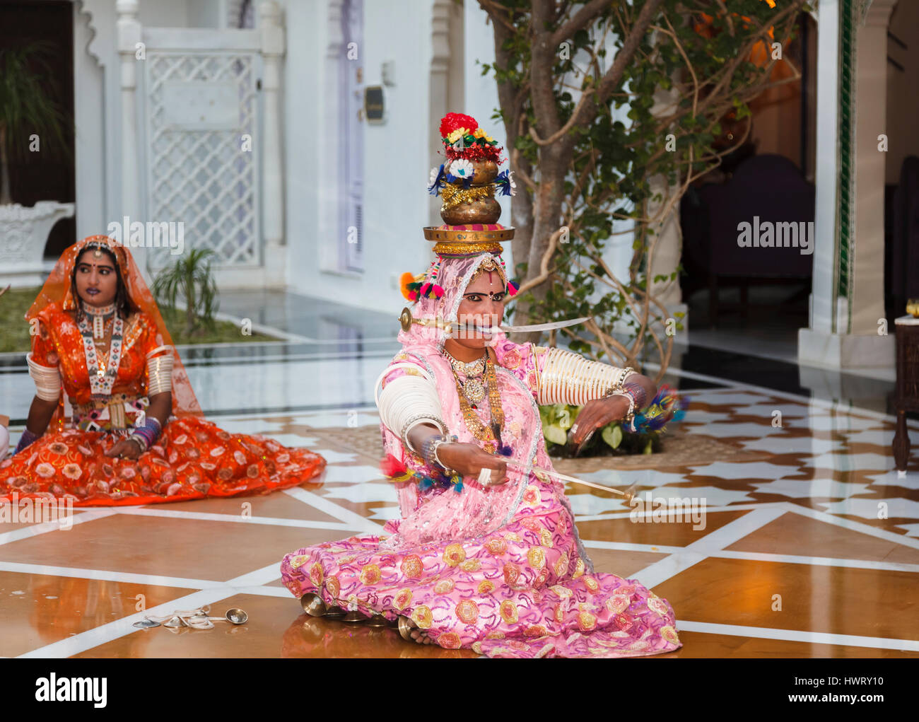 Local dancer, entertainment for guests of the Taj Lake Palace Hotel on ...