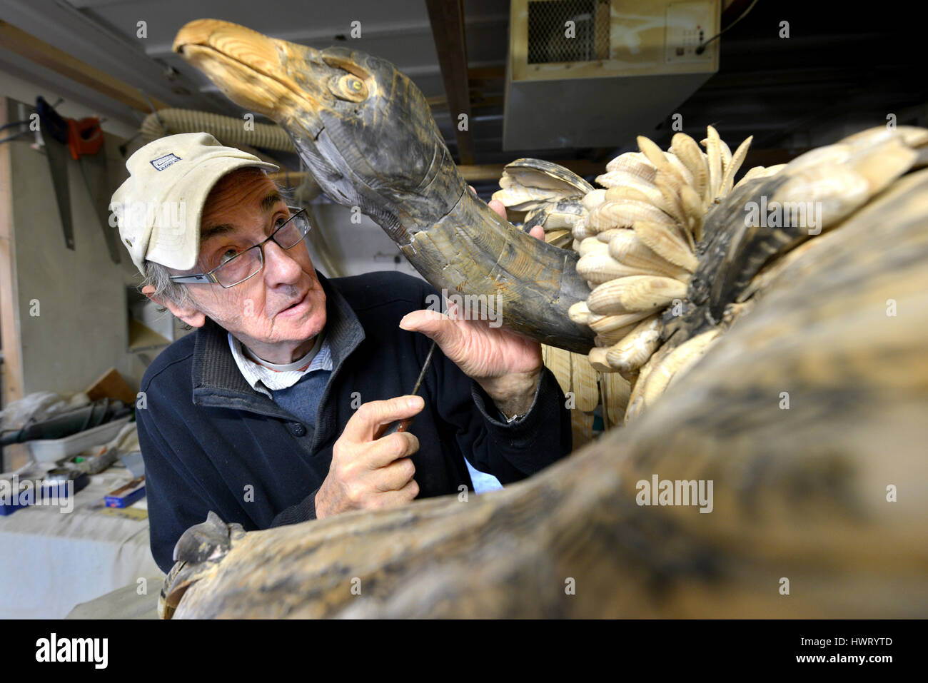 Artist Nick Johnson in his Lewes workshop with two giant sculptures of ...