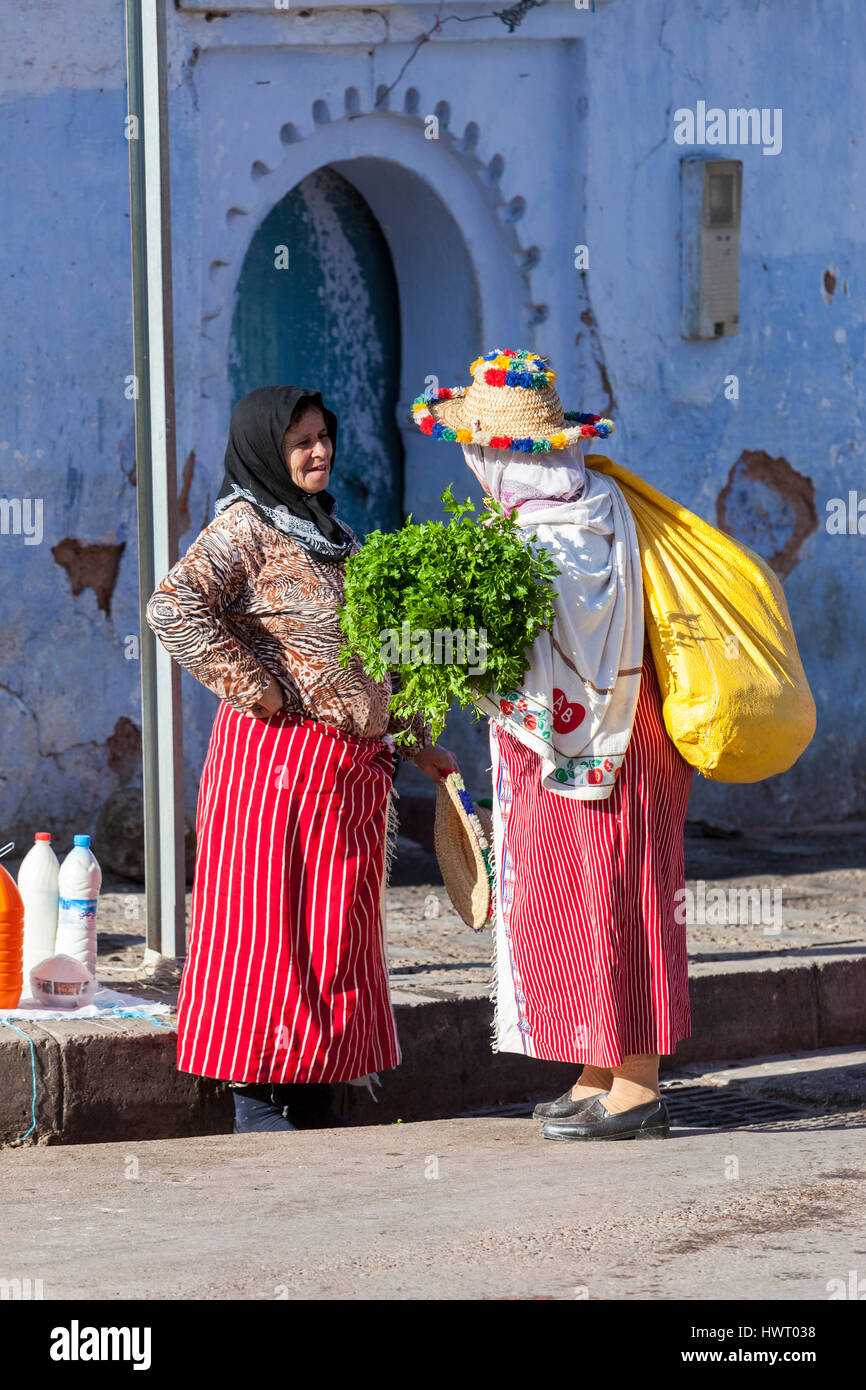 Berber arab women hi-res stock photography and images - Alamy