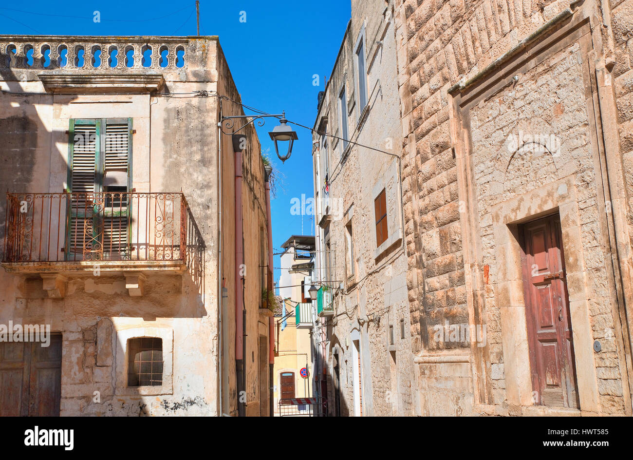 Alleyway. Acquaviva delle fonti. Puglia. Italy Stock Photo - Alamy