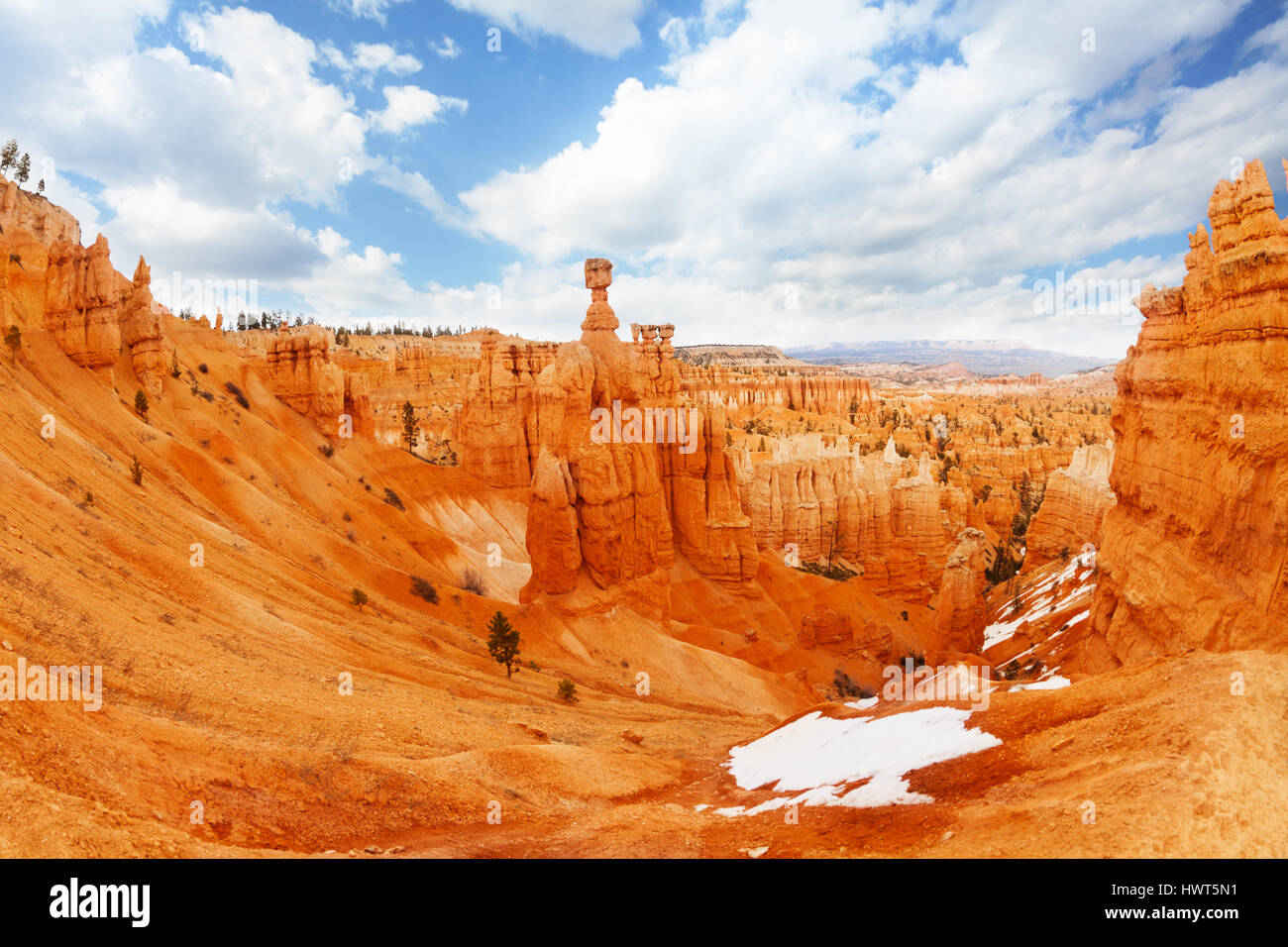 Huge ravine among sandstone rocks at Bryce Canyon Stock Photo - Alamy