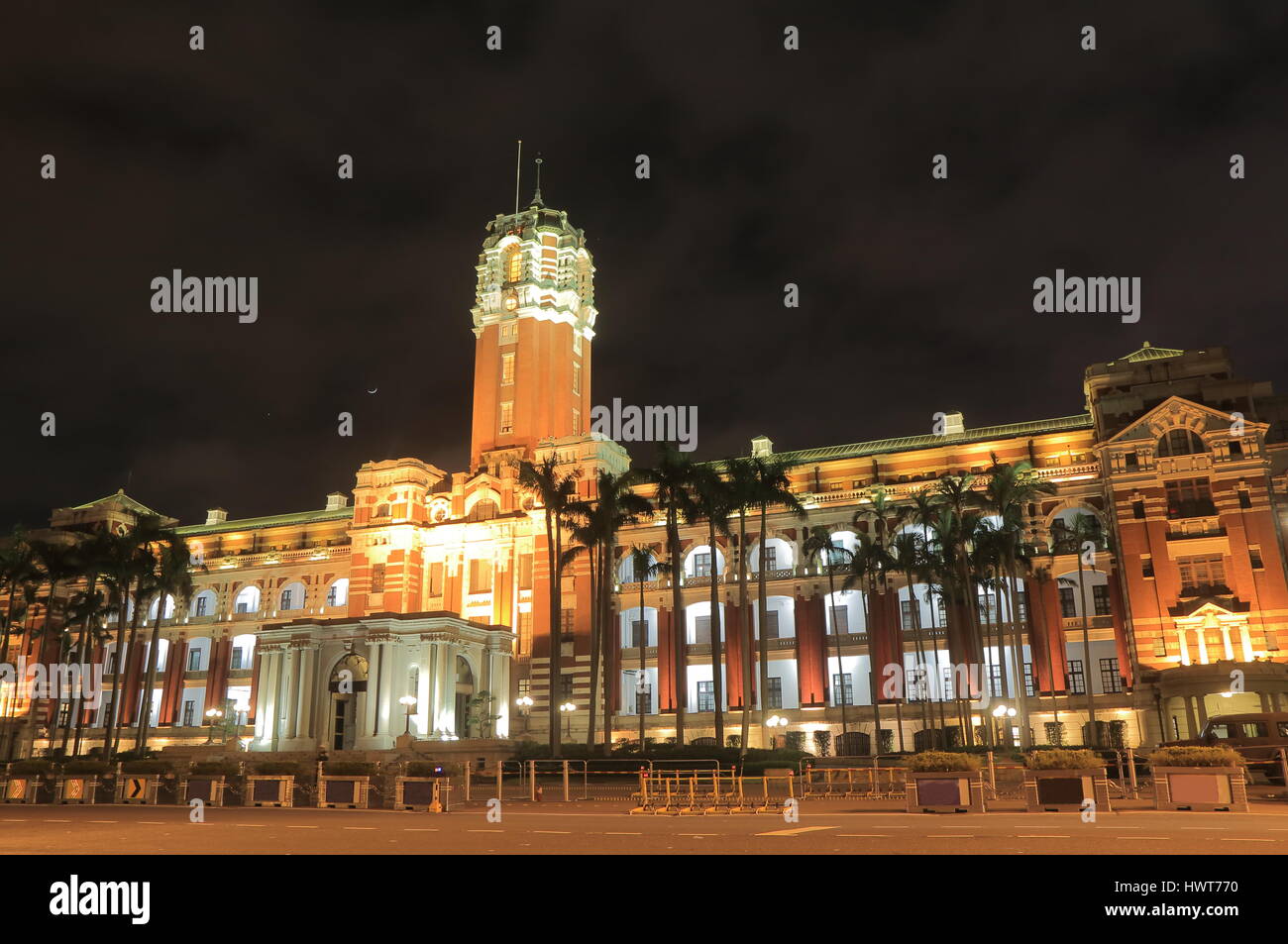 Presidential office building taipei taiwan hi-res stock photography and ...