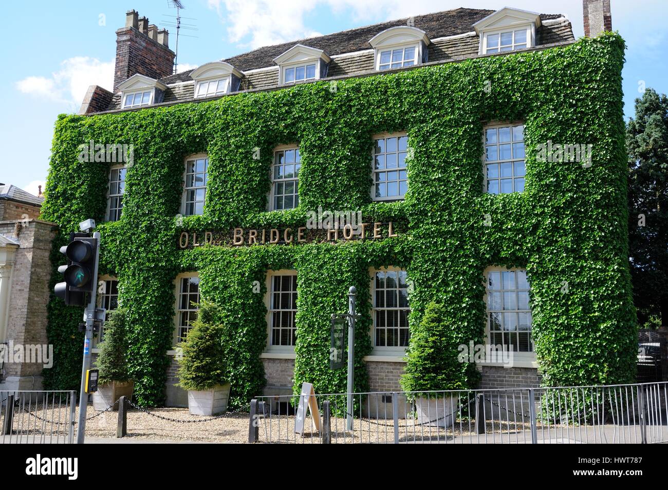 Old Bridge Hotel , Huntingdon, Cambridgeshire Stock Photo - Alamy