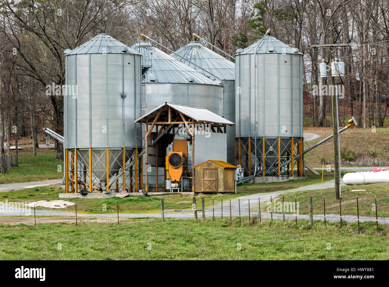 Grain bin storage silo hi-res stock photography and images - Alamy