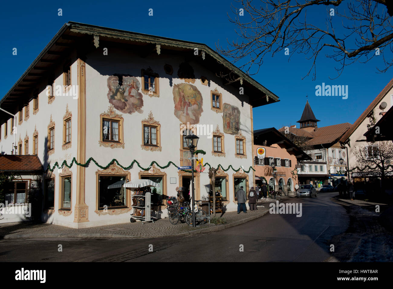 House painted with the typical Luftmalerei in Oberammergau in the ...