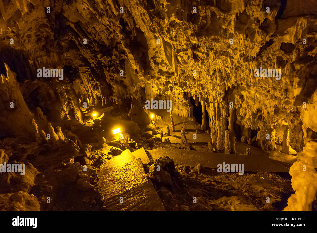 Stalactites and stalagmites in Cave at Perama. Ioannina, Zagoria ...