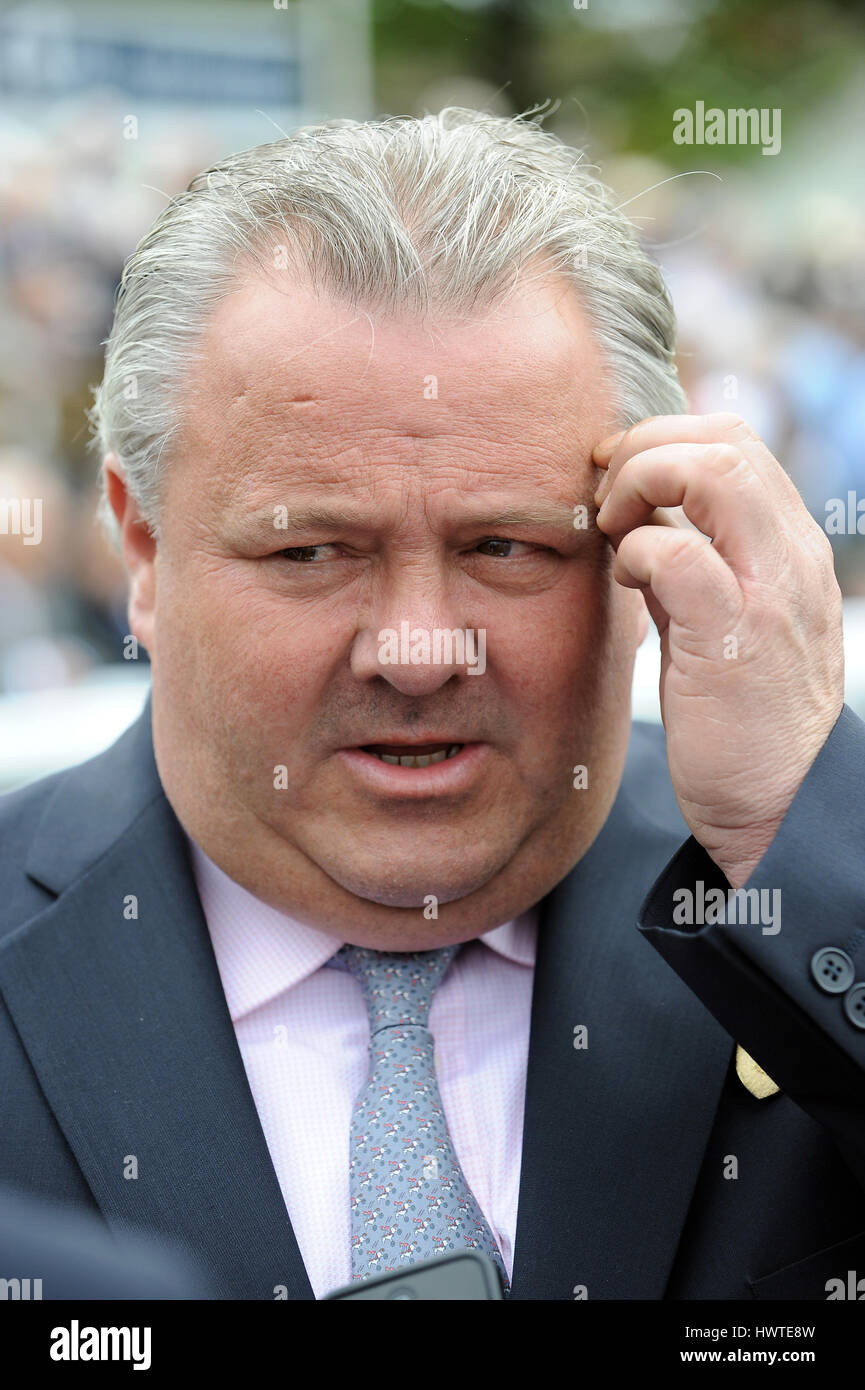 PETER CHAPPLE-HYAM RACE HORSE TRAINER RACE HORSE TRAINER YORK ...