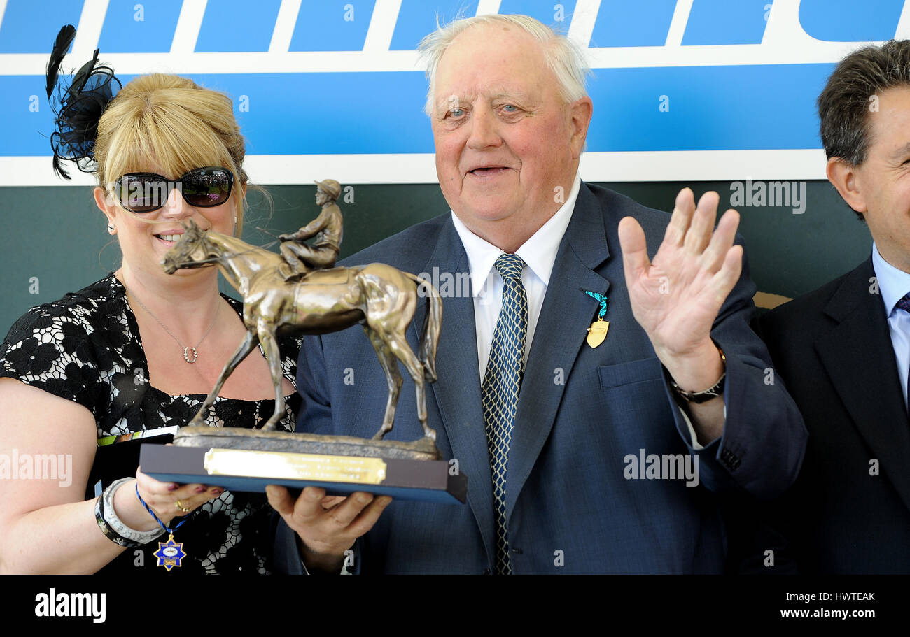 MICK EASTERBY RACE HORSE TRAINER RACE HORSE TRAINER YORK RACECOURSE ...