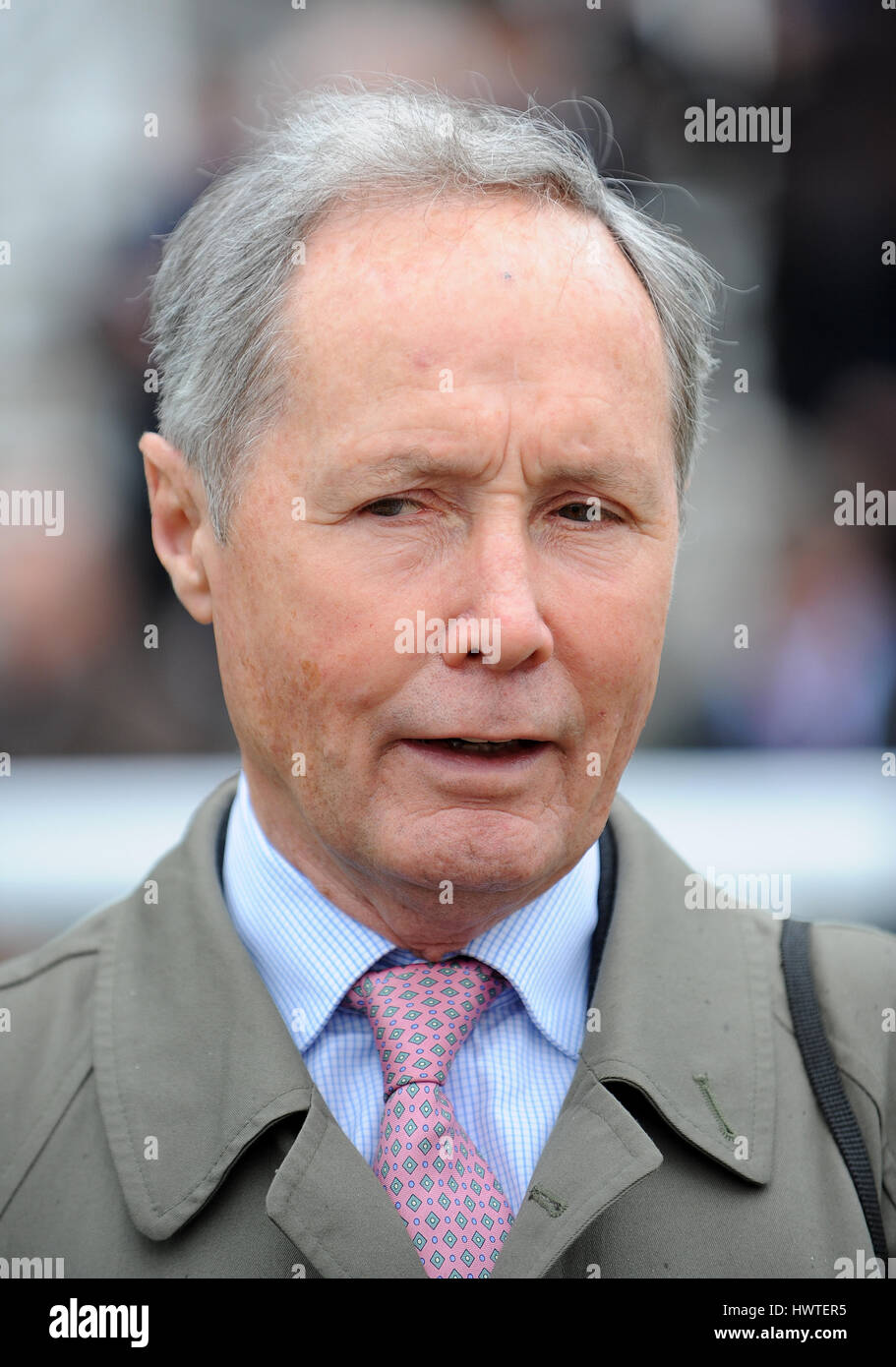 ALAN JARVIS RACE HORSE TRAINER RACE HORSE TRAINER YORK RACECOURSE YORK ...