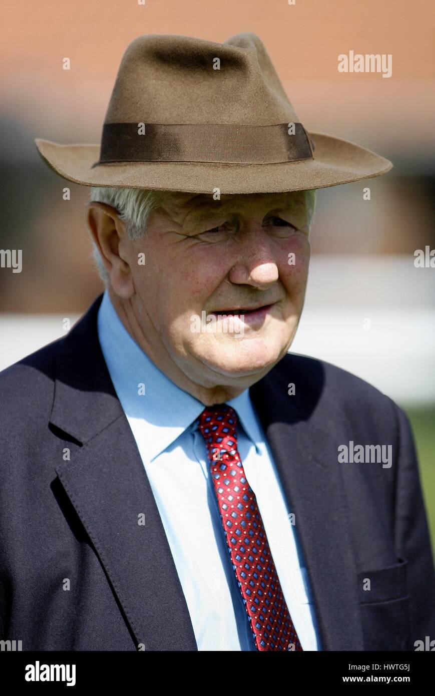 DAVID ELSWORTH RACE HORSE TRAINER ROWLEY MILE COURSE NEWMARKET ENGLAND ...