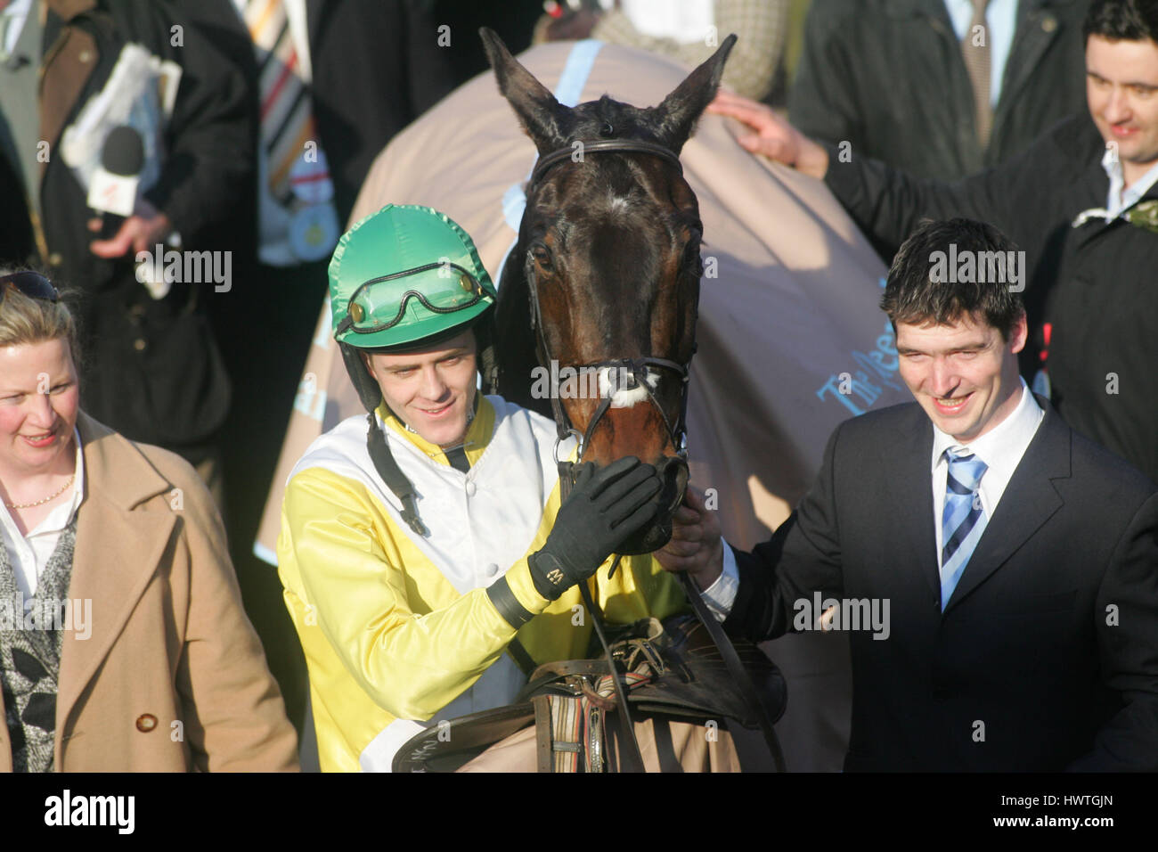 ANDREW MCNAMARA & NEWMILL THE QUEEN MOTHER STEEPLE CHASE CHELTENHAM ...