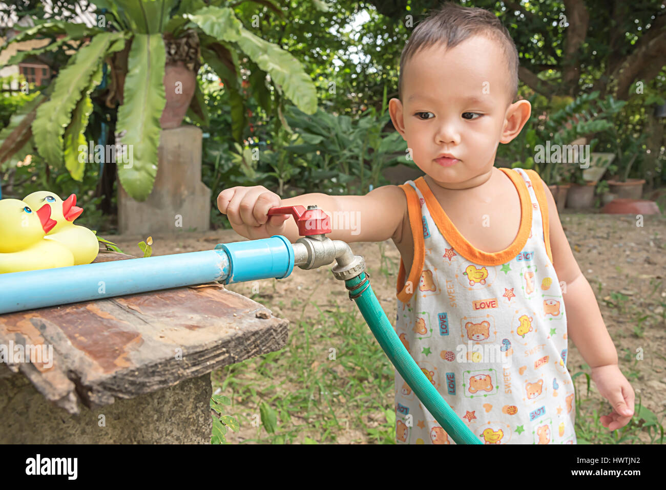 Save water child hi-res stock photography and images - Alamy