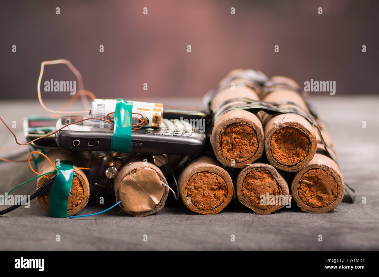 Close up shot of improvised explosive device bomb Stock Photo - Alamy
