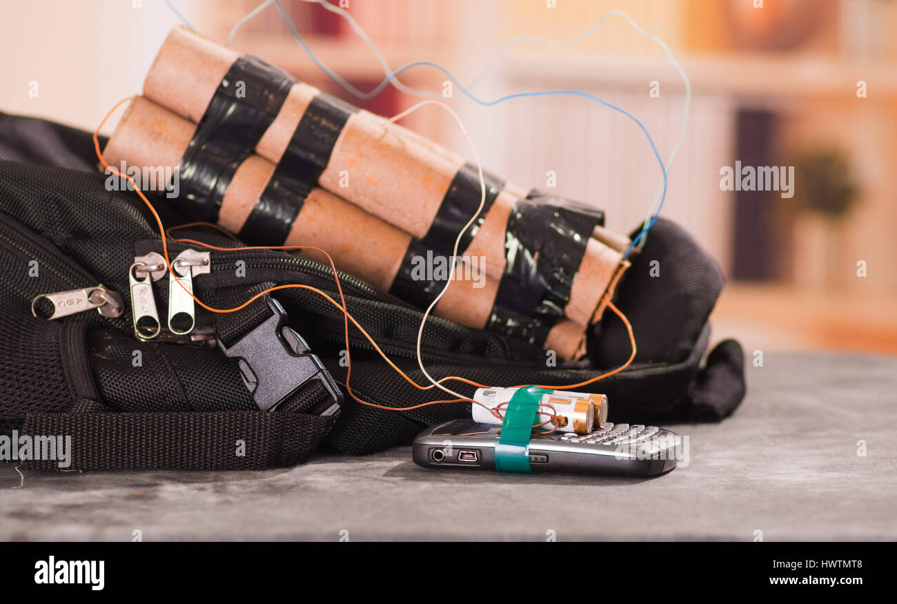 Close up shot of improvised explosive device bomb Stock Photo - Alamy