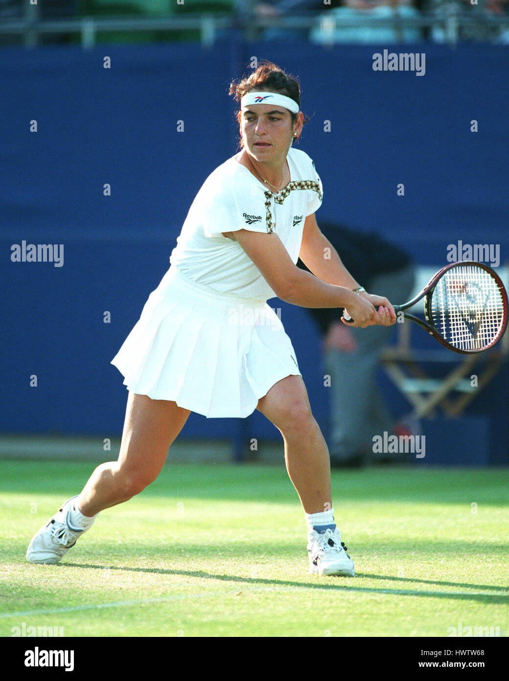 ARANTXA SANCHEZ VICARIO SPAIN 22 June 1995 Stock Photo - Alamy