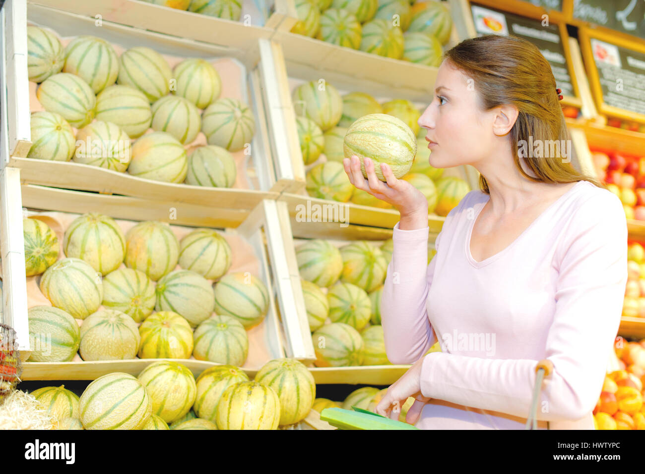 Lady smelling hi-res stock photography and images - Alamy