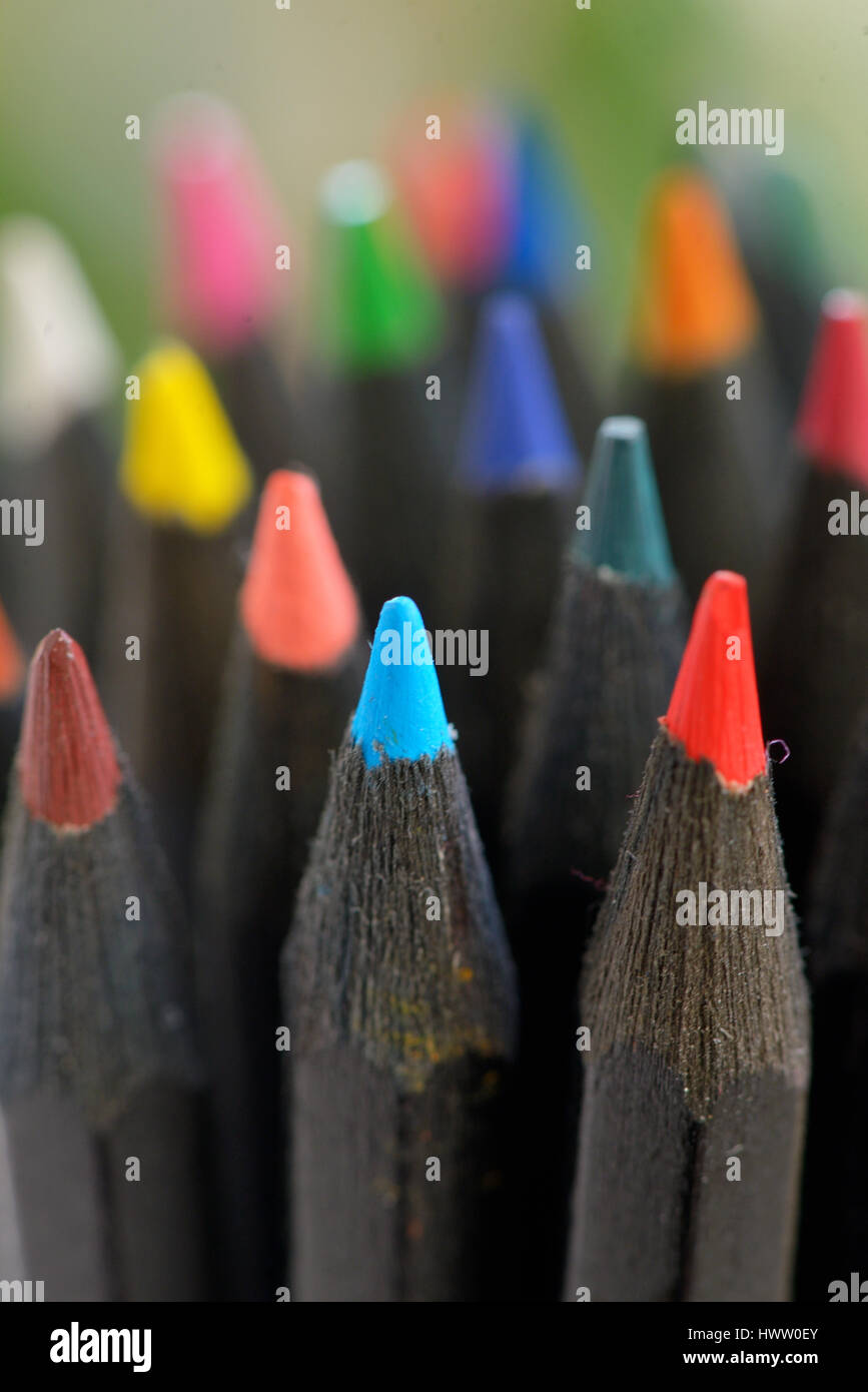 Black pencils hi-res stock photography and images - Alamy