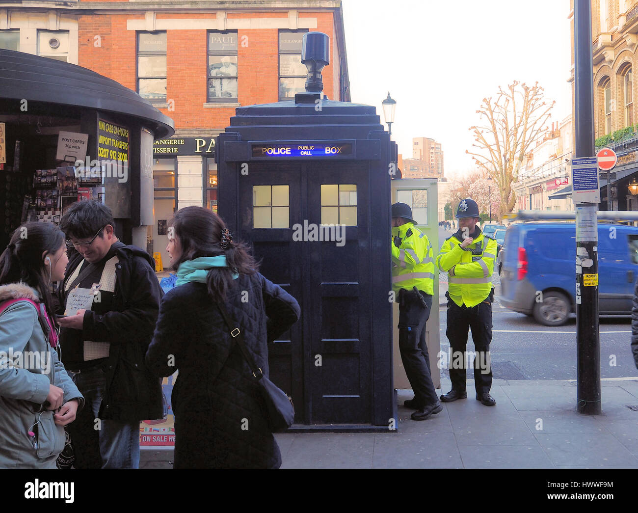 Police boxes hi-res stock photography and images - Alamy