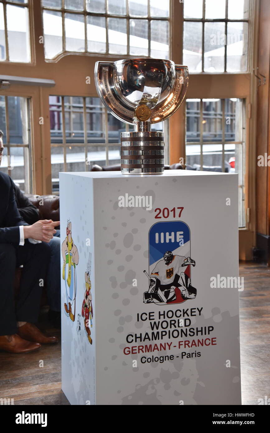 Cologne, Germany. 16th Mar, 2017. The World Championship trophy can be ...