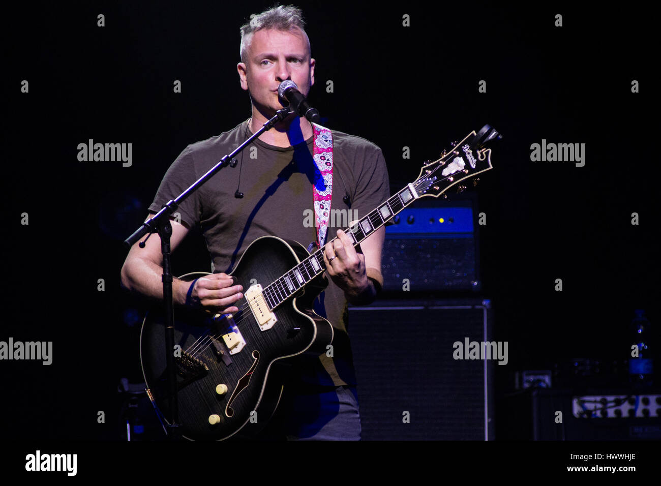 Joe sumner hi-res stock photography and images - Alamy