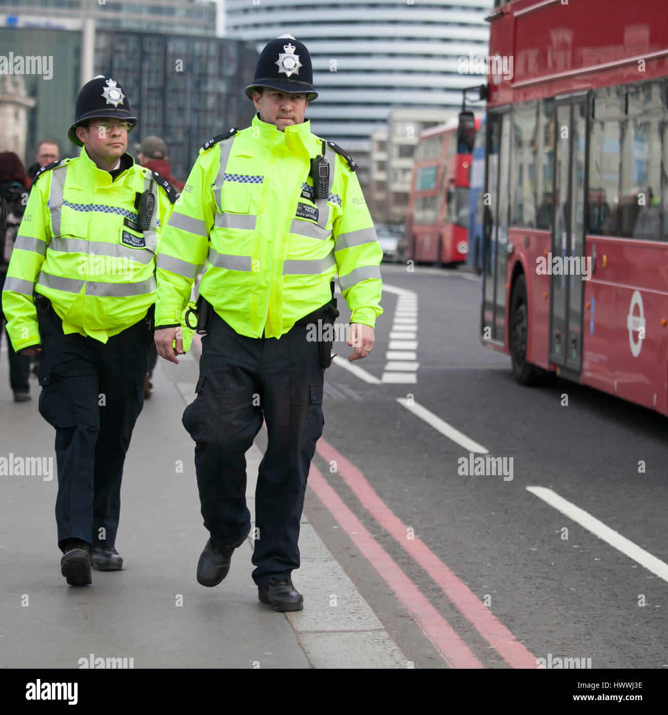 Police officer desk uk hi-res stock photography and images - Alamy