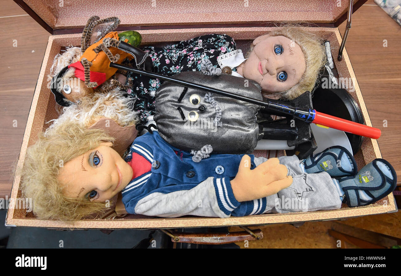 Doberlug-Kirchhain, Germany. 12th Jan, 2017. Different puppets and ...