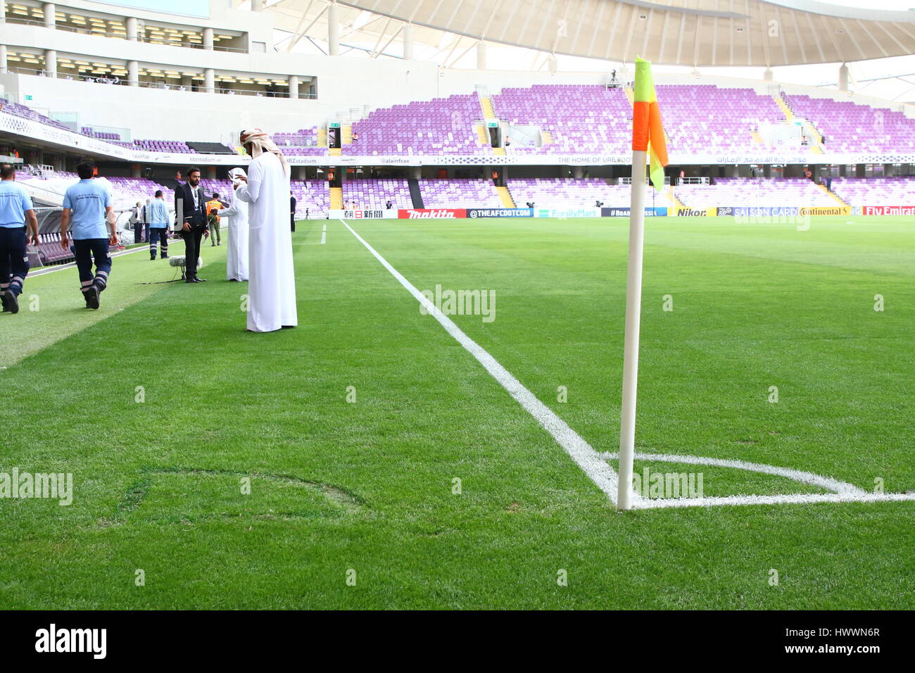 Touchline football hi-res stock photography and images - Alamy